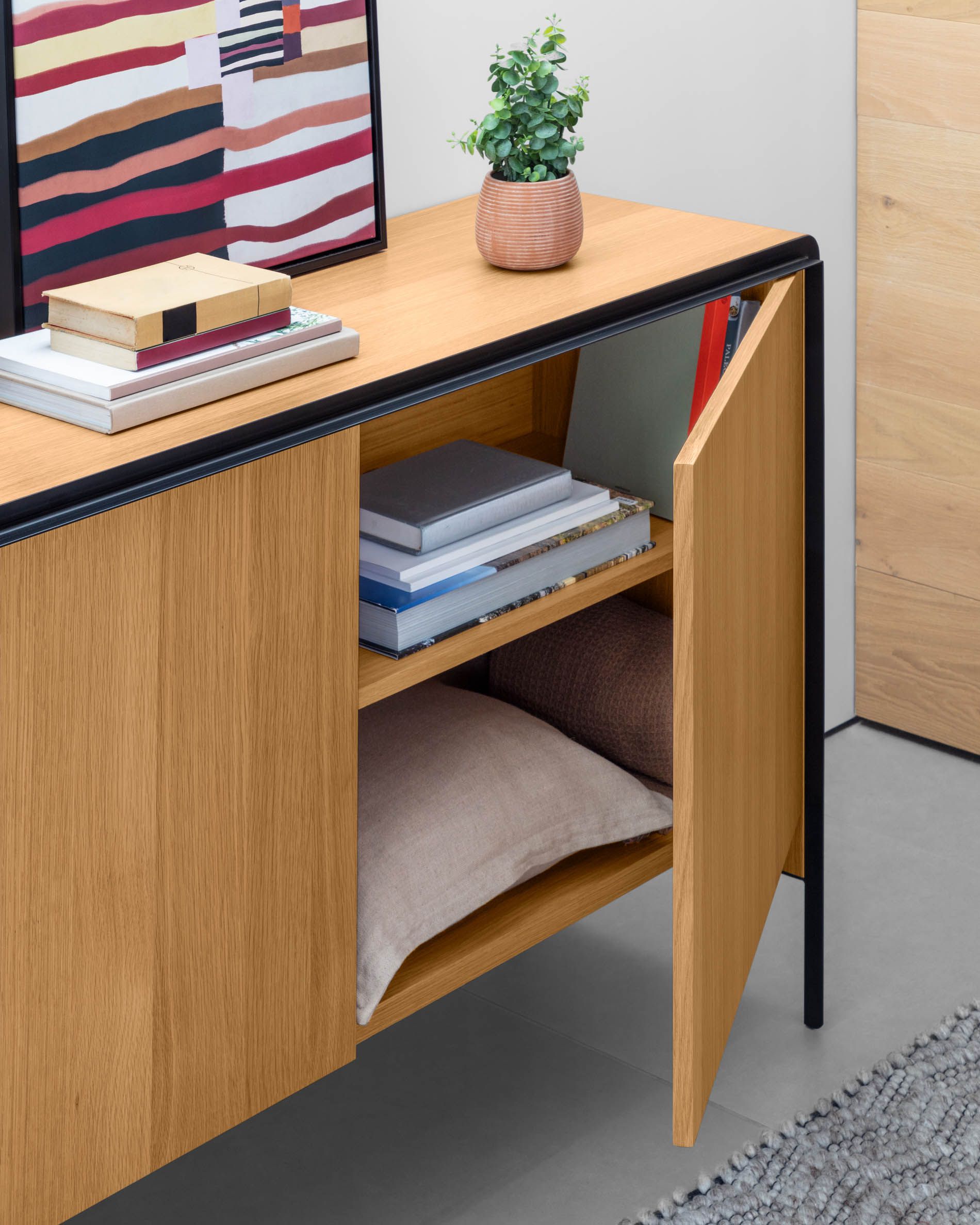 Dressoir NADYRIA - Kave Home hout B140 x D48 x H82 cm | DEBA Meubelen