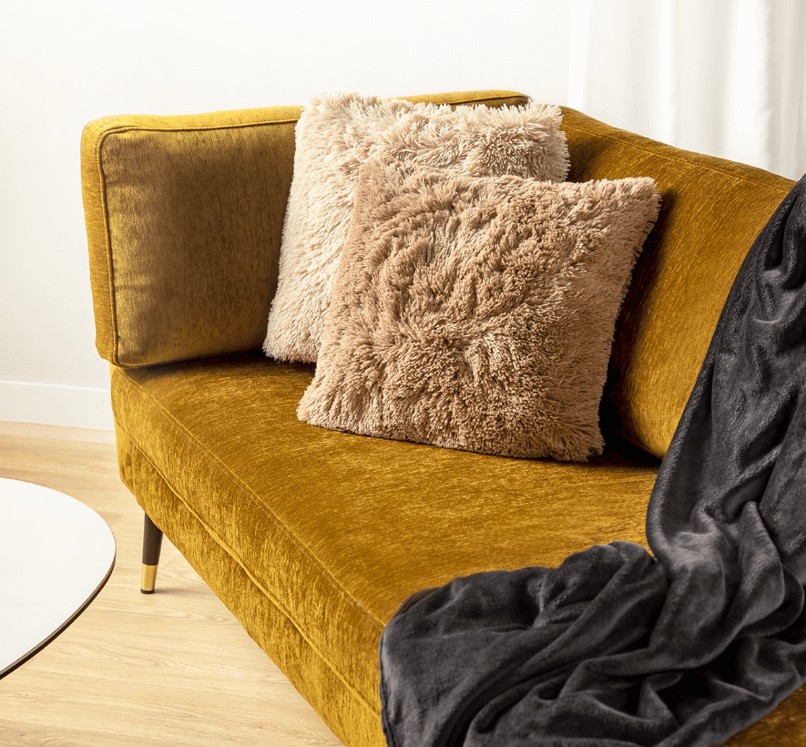 Rogon Fluffy sierkussen chocolate martini beige 45x45 cm | DEBA Meubelen