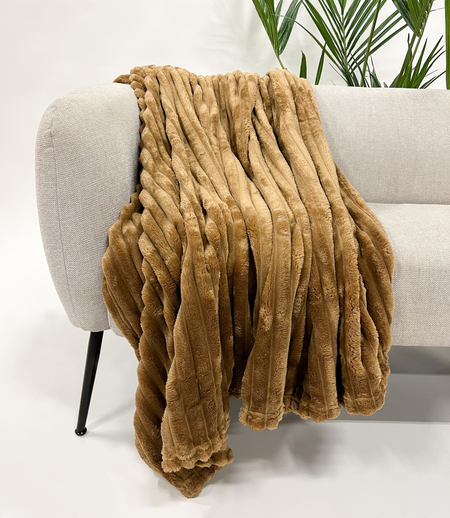 Rogon Ricky plaid potters clay