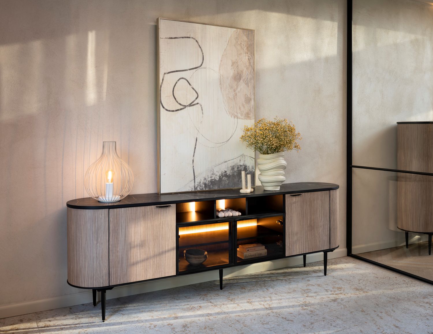 Xooon Aramon dressoir zwart marmer hout lattenmotief led